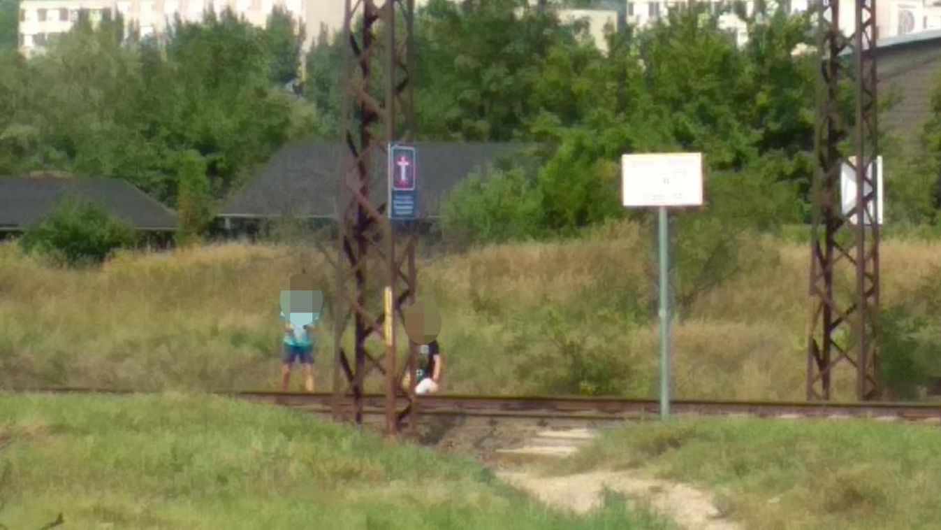 KEMMA - Így tartanák távol a gyerekeket a sínektől olvasóink