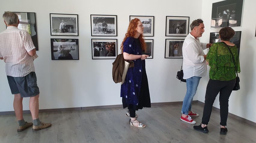 KEMMA - A mozdulat fotósa ezúttal a roma embereket ábrázolta képein