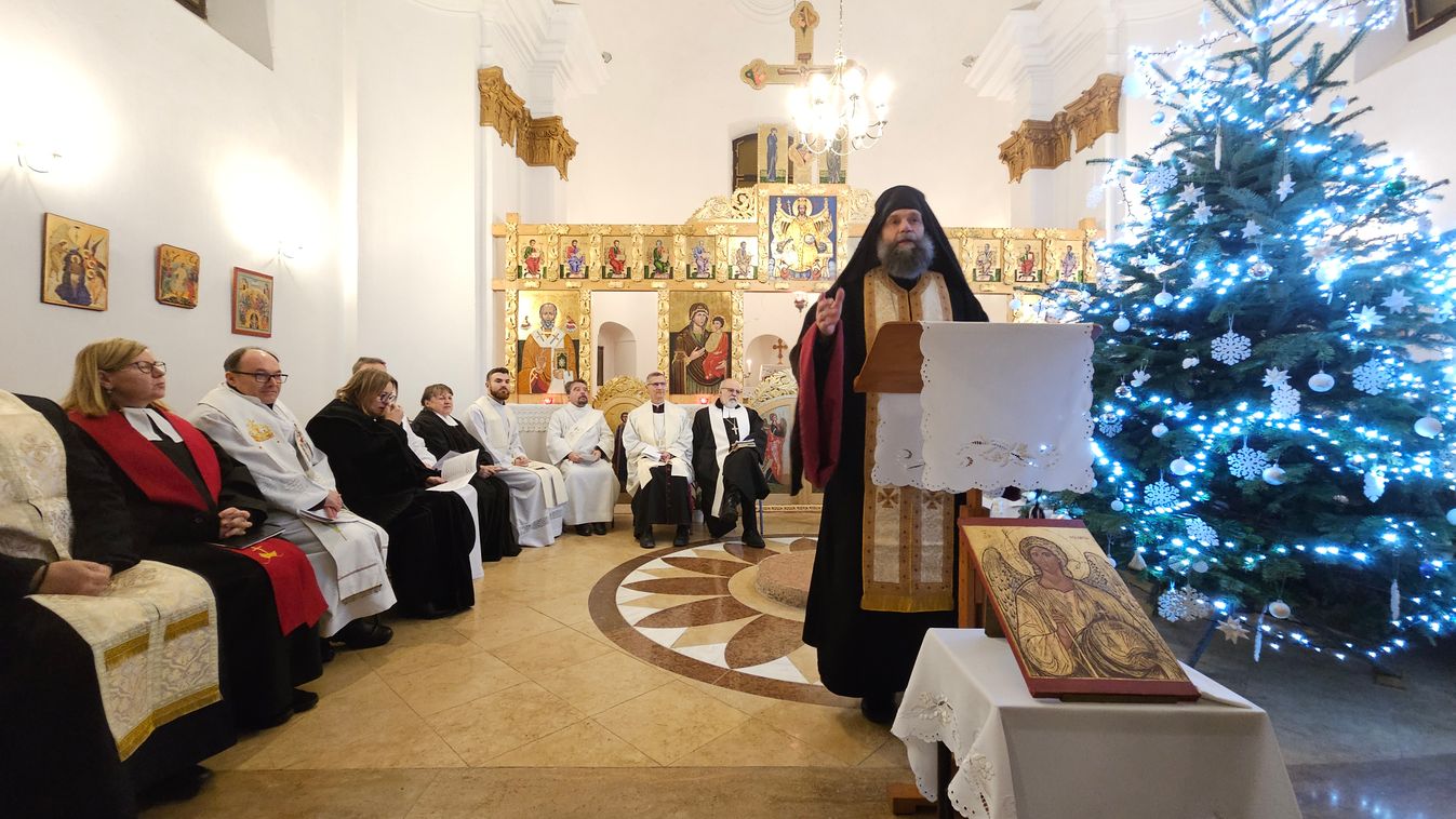 16 éve után újra püspöki ökumenikus istentiszteletet tartottak az ...