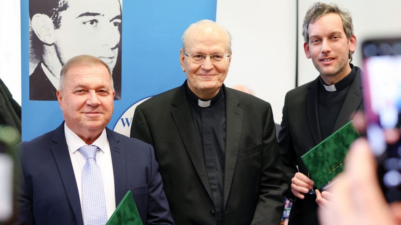 Wallenberg-díjat-kapott az iskolaigazgató