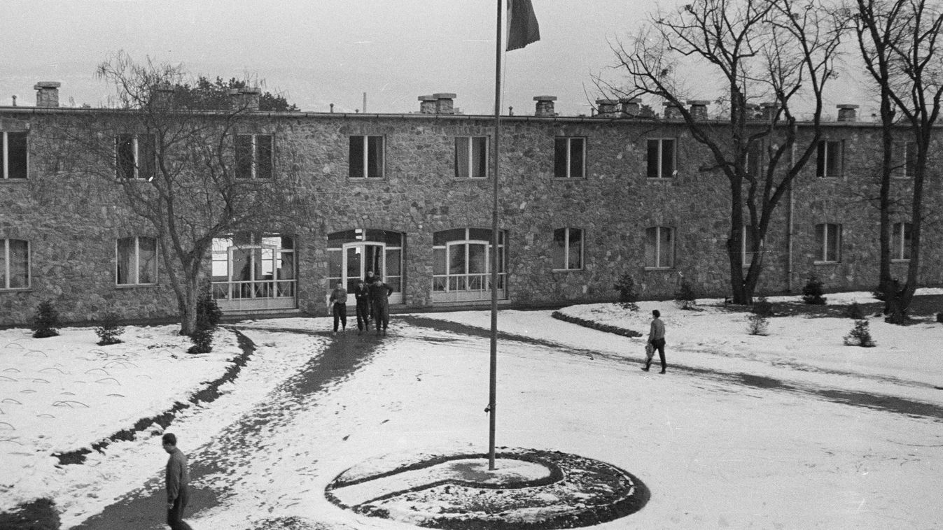 Tatai Olimpiai Központ képeken és videókon