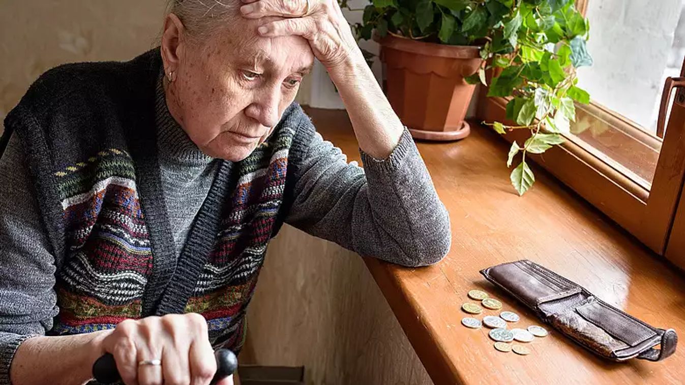 Nyugdíjasoknak jött a jó hír: itt az új 2025-ös szabály