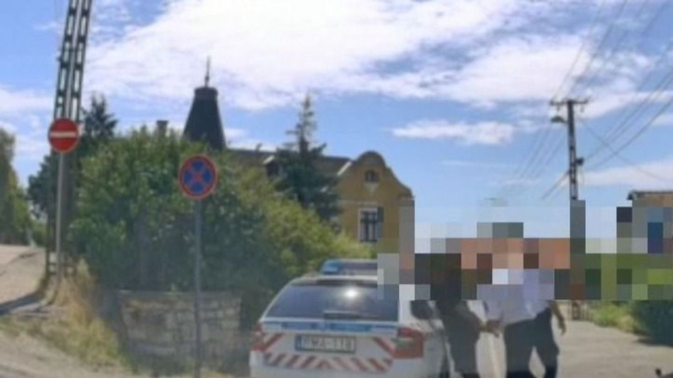 Szatír riogatott egy kislányt és egy nőt a játszótéren