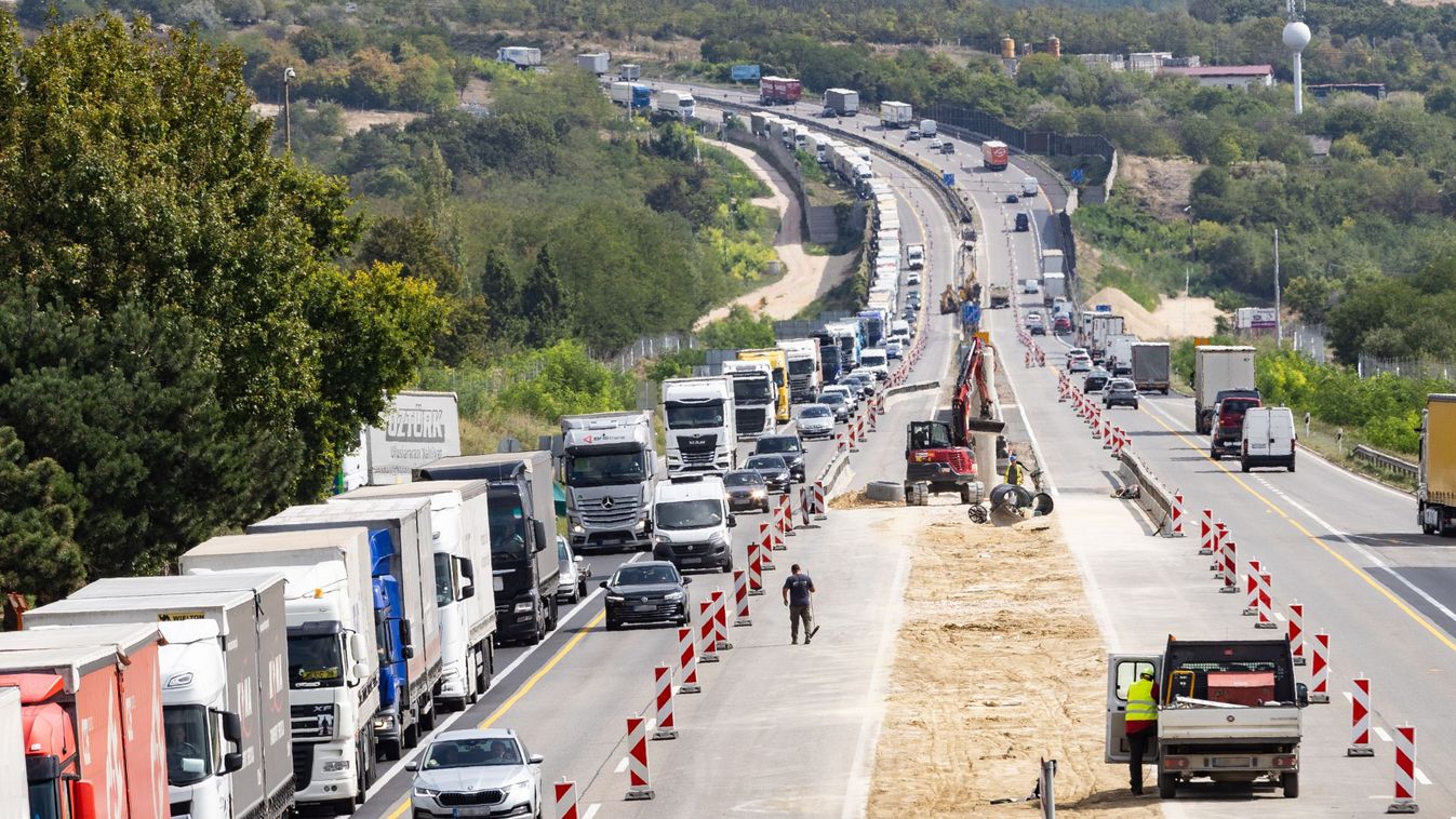 Újabb baleset az M1-esen, jelentős torlódás alakult